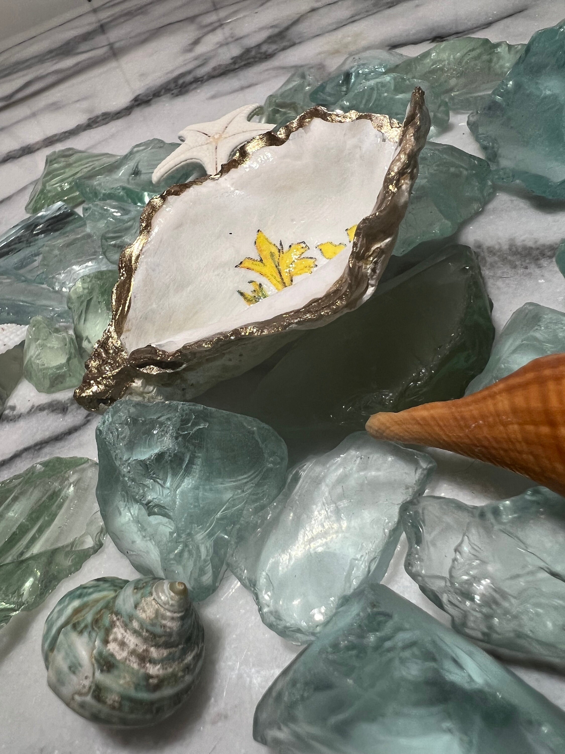 Yellow Jasmine Oyster Shell Ring Dishes - Etsy