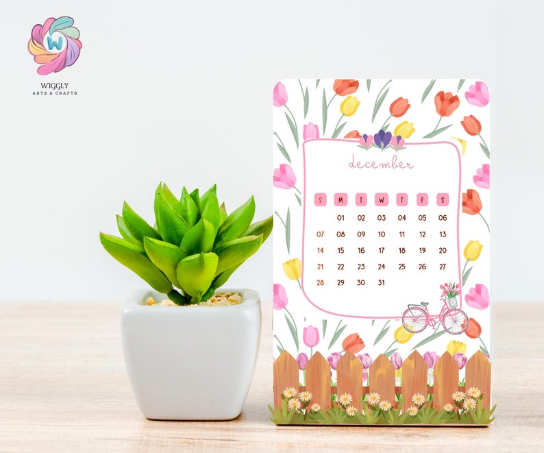 Calendar, 2025 Desktop Calendar, Flower, Tulips, Daisy, Lavender ...