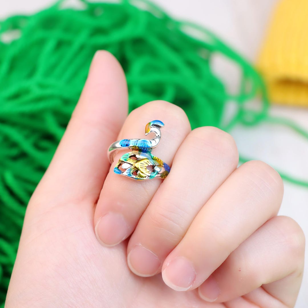 Opening Finger Yarn Guide | Knitting Tool Ring | Tension Ring ...