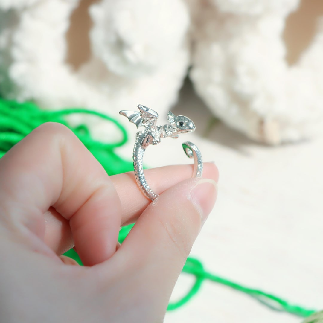 Silver Dragon Crochet Ring, Yarn Guide, Tension Ring for Crochet ...
