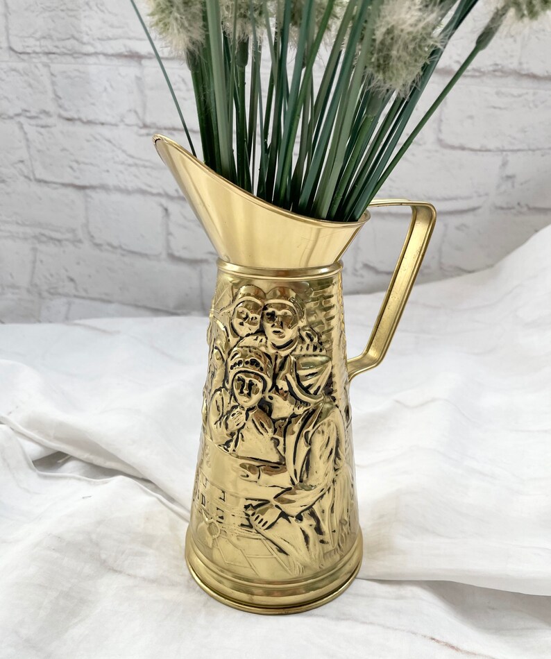 Vintage 60s Hammered Brass Stein Pitcher Colonial Medieval Vase Pub Men ...