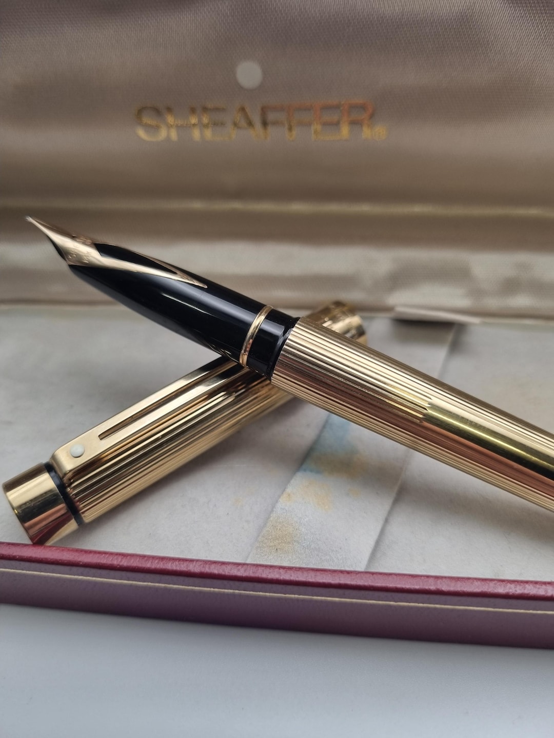 Vintage Sheaffer Targa Fountain Pen, 1005 Finish, Fluted 23k Gold Plate ...