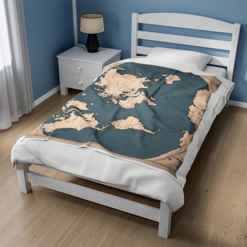 World Map Wallpaper| Velveteen Plush Blanket| Cosy Blanket - Etsy