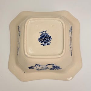 Vintage Wood Ware Kenya Vegetable Dish/ Sauce Tureen With Plate & Ladle ...