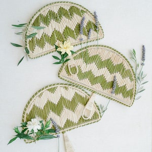 Iraca Straw Hand Fan: Woven Raffia, Colombian Wedding Favor, Beach ...