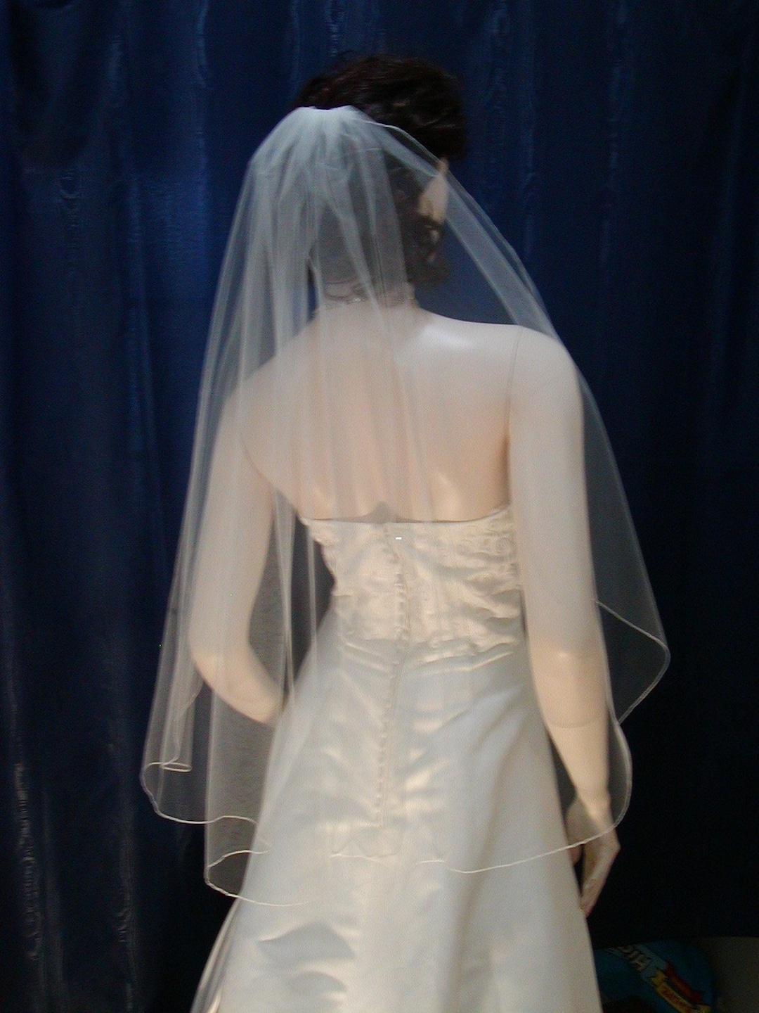 Cascade Style Wedding Veil 1 Tier Fingertip Sale - Etsy