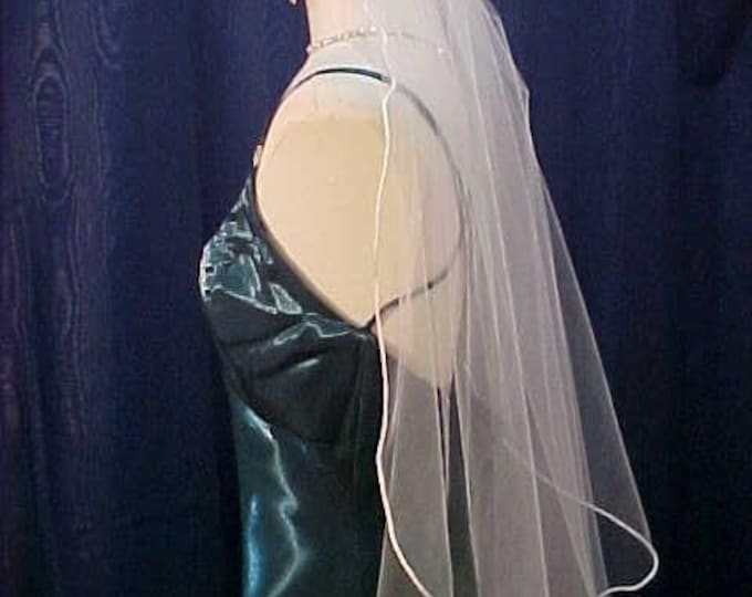 Wedding Bridal Veil 1tier 54 Inch Wide Less Full WHITE Elbow Length ...