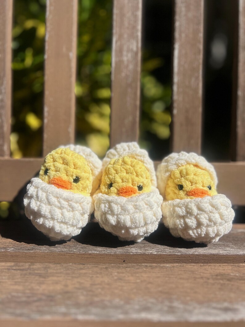 Hatching Chicks Crochet Easter Pattern, Simple Pattern, Beginner ...