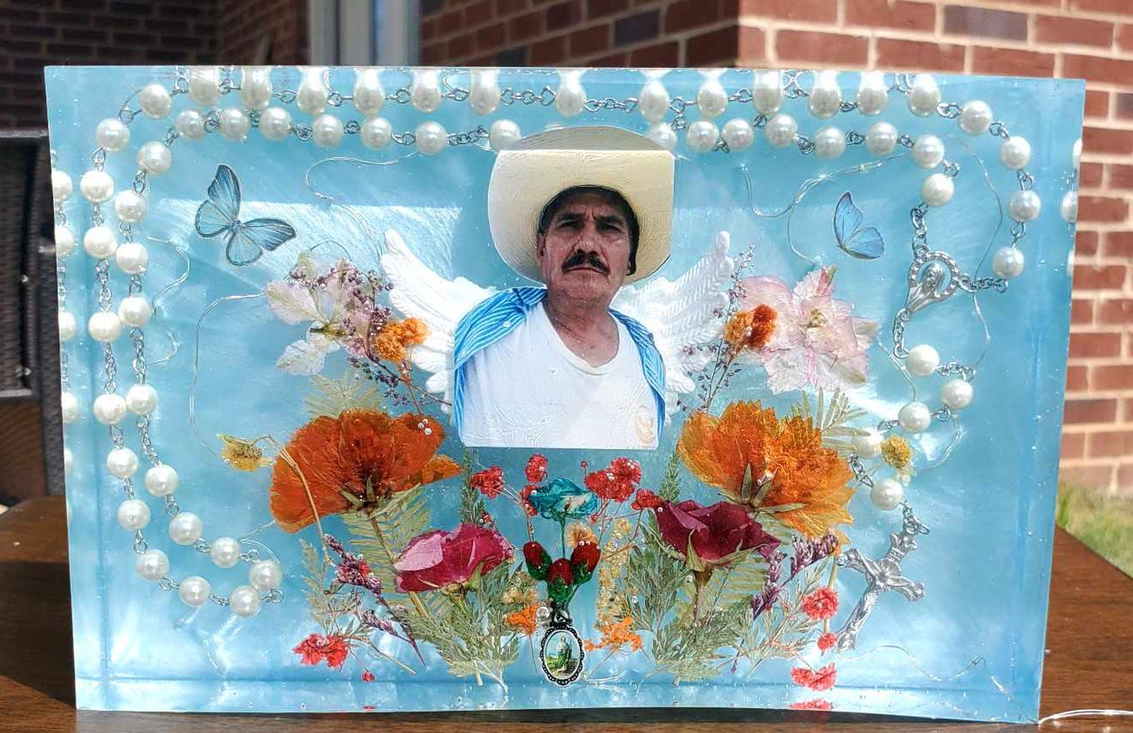 Resin Memorial Keepsake With Lights - Etsy