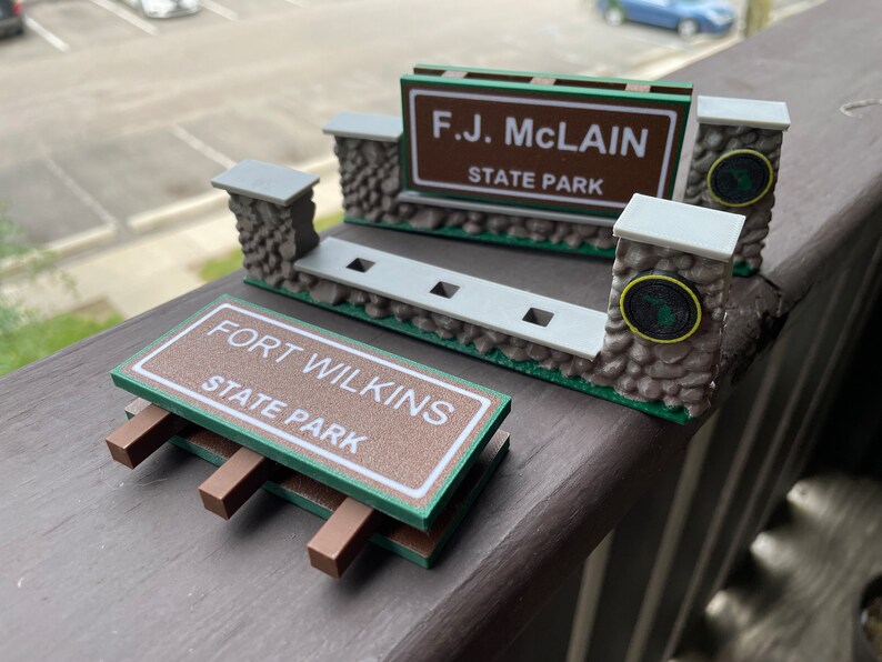 Mini Michigan State Park Sign 3D Print, for Desks, Shelves, and Tables ...