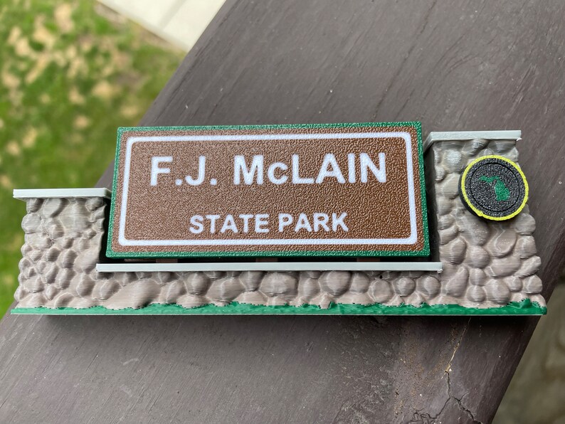 Mini Michigan State Park Sign 3D Print, for Desks, Shelves, and Tables ...