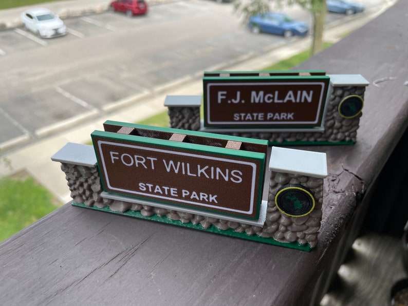 Mini Michigan State Park Sign 3D Print, for Desks, Shelves, and Tables ...