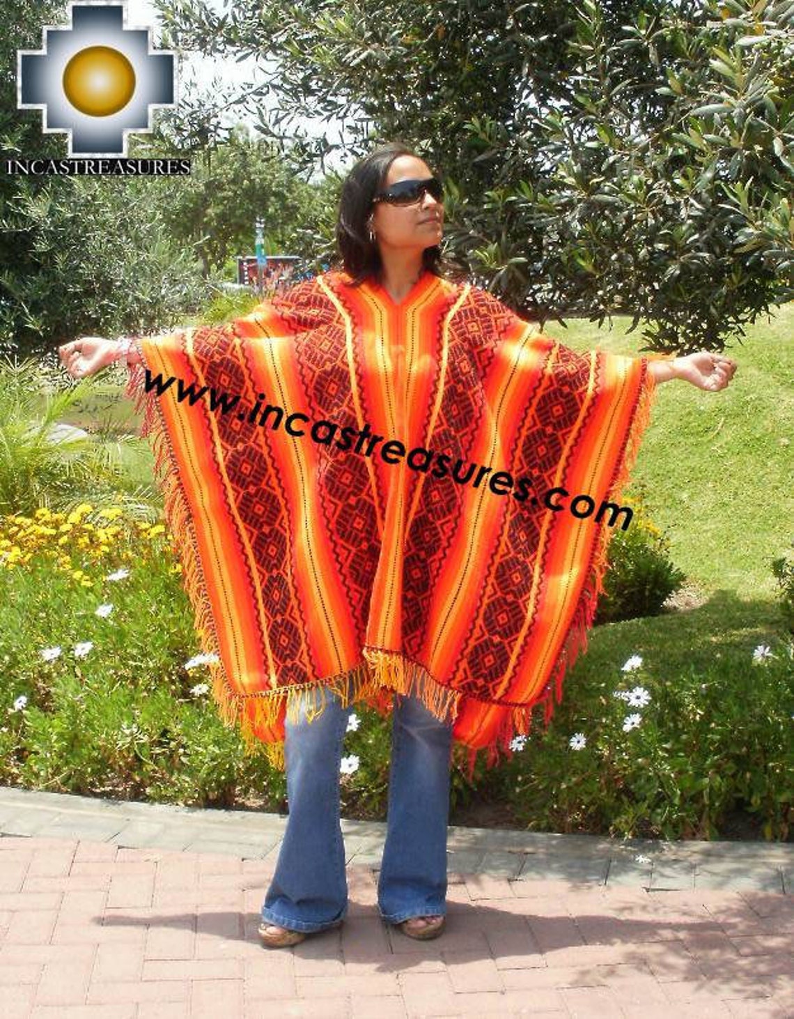 Andean Poncho Hualhua Qusqu Warmi FREE SHIPPING Worldwide - Etsy