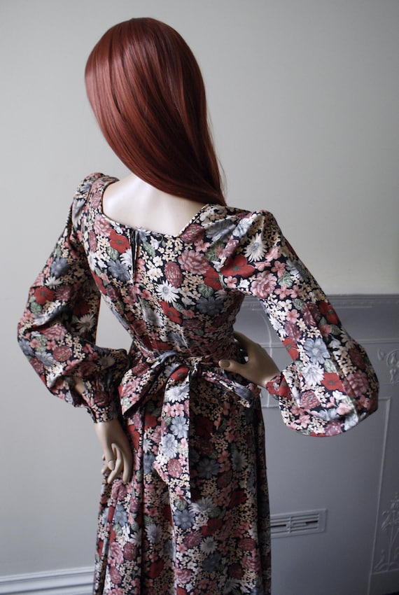 Droopy and Brown's rare early 1970s vintage floral pr… - Gem