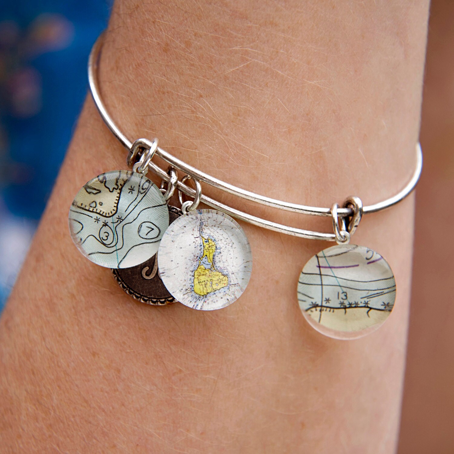 Block Island RI Charm - Etsy