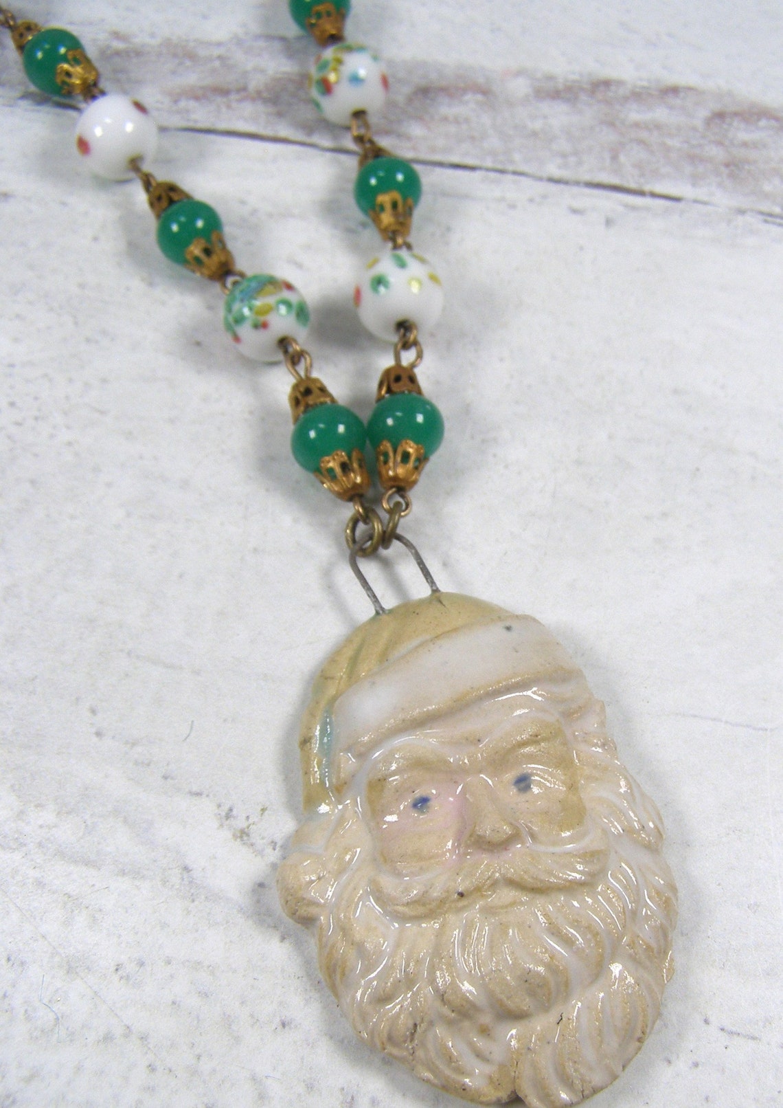 Victorian Style Rustic Santa Necklace Vintage Red Green Wite - Etsy