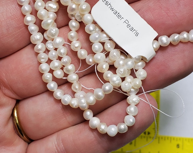 4mm Pearl, Cultured Freshwater, White - 4mm Semi-round, D Grade ...