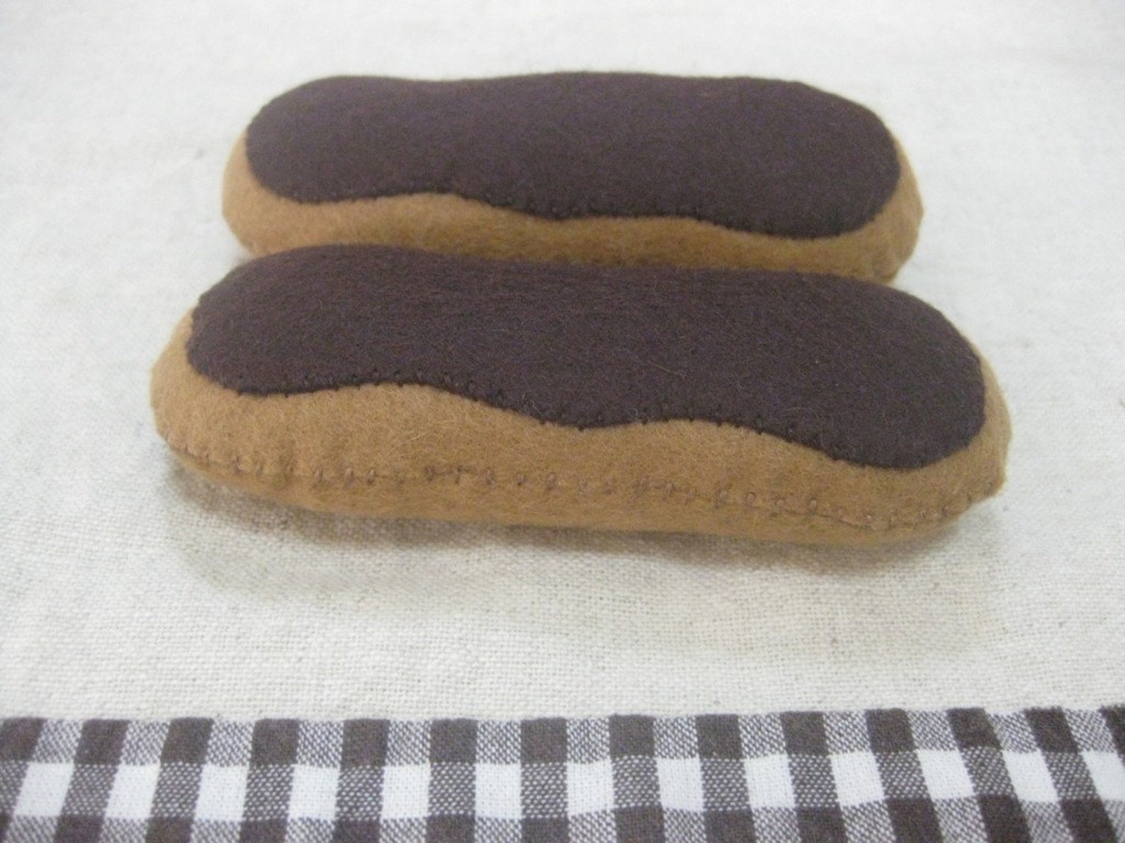 Felt Chocolate Eclair - Etsy
