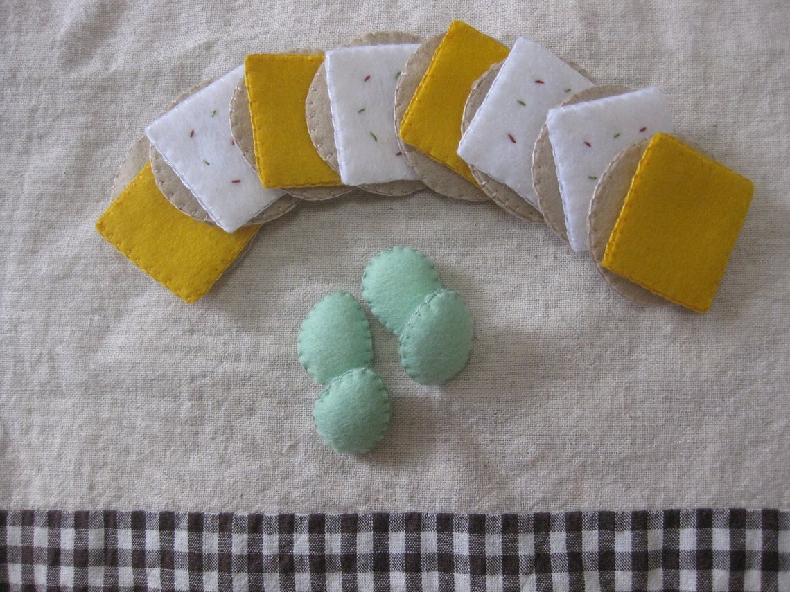 Felt Cheese and Crackers - Etsy Canada