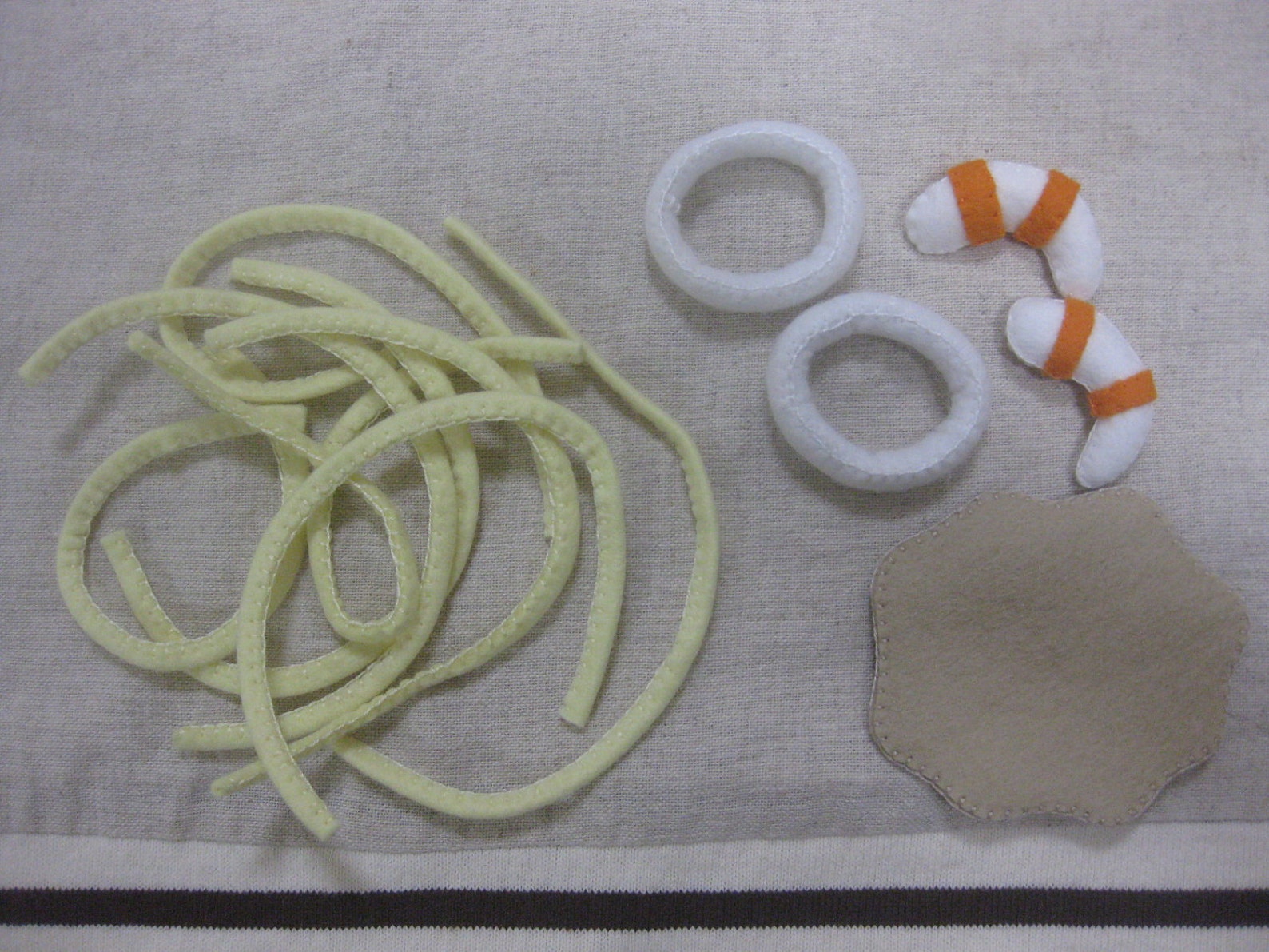 Felt Spaghetti With Cream Sauce and Seafood - Etsy