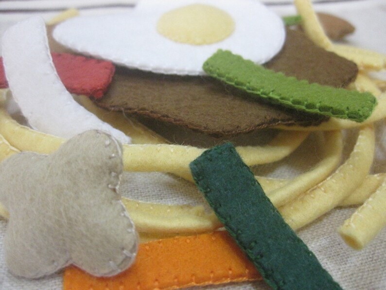 Felt Pan-fried Noodles - Etsy Canada