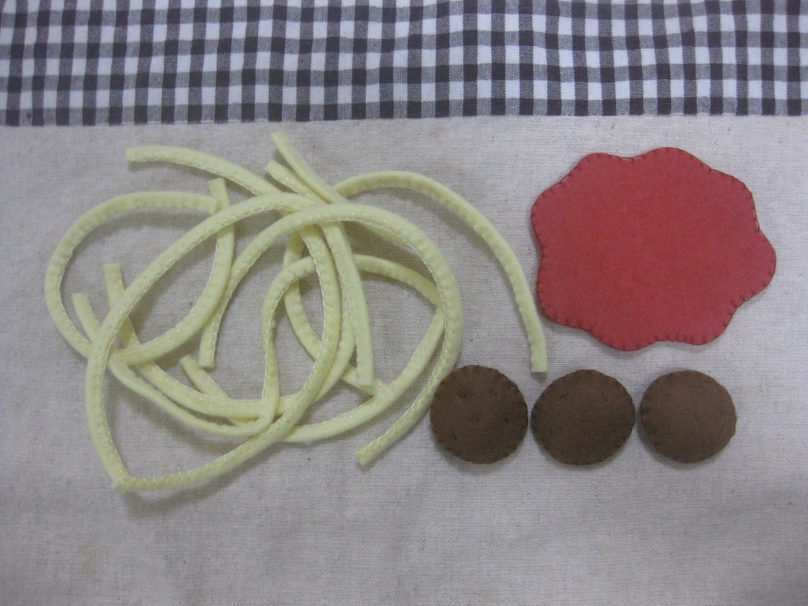 Felt Spaghetti With Marinara Sauce and Meatballs - Etsy