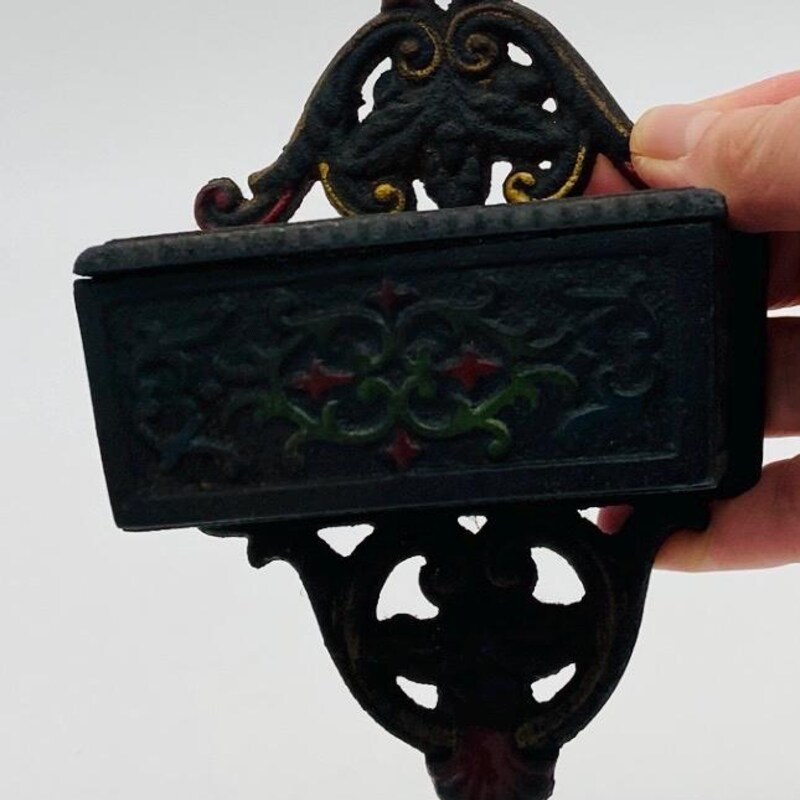 Wilton Cast Iron - Etsy