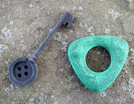 Coraline Seeing Stone and Button Key | Etsy Canada