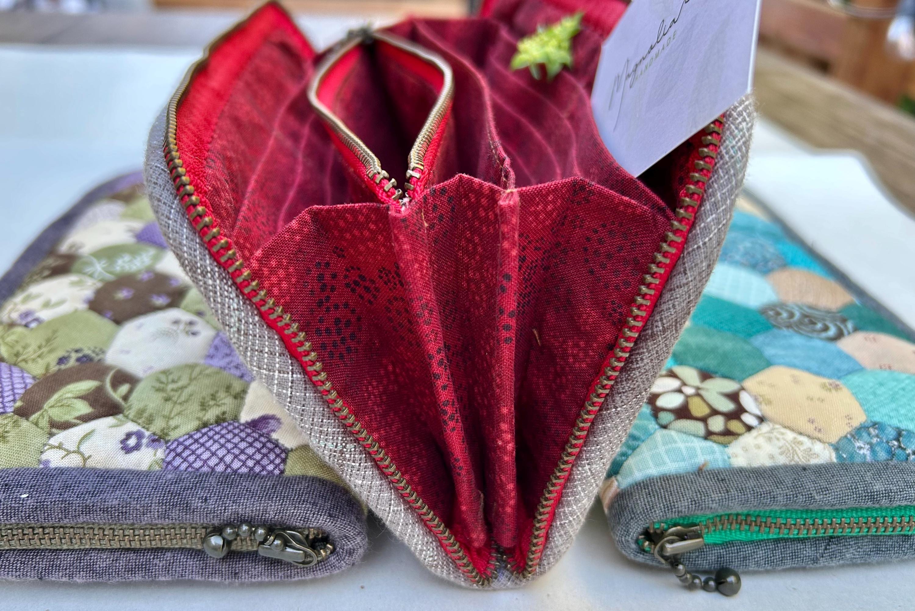 Hexagon Patchwork Continental Wallet: Handmade Quilted Cotton Zip ...
