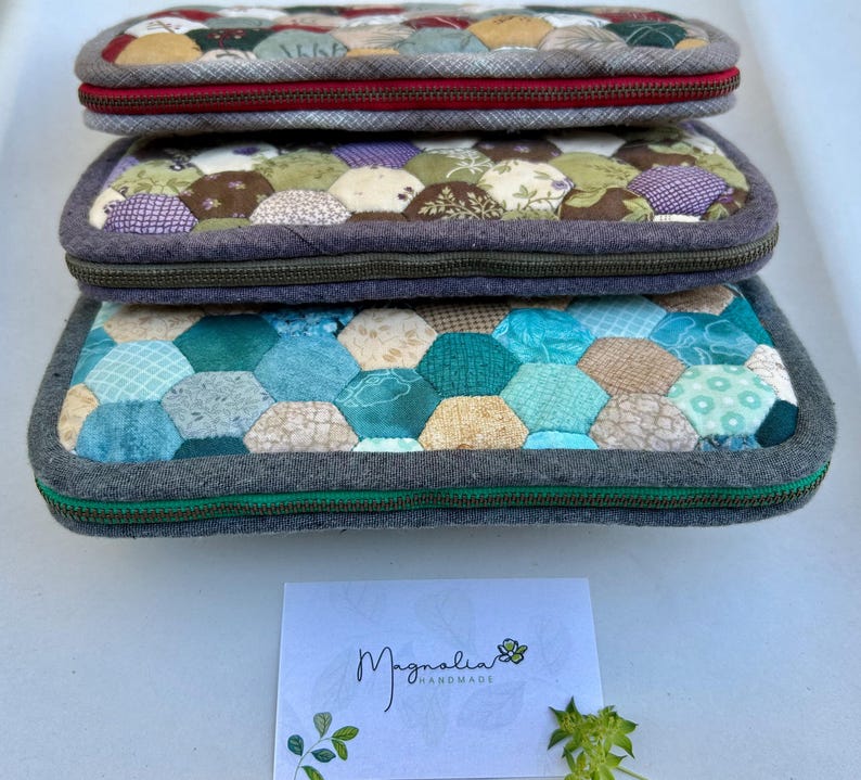 Hexagon Patchwork Continental Wallet: Handmade Quilted Cotton Zip ...