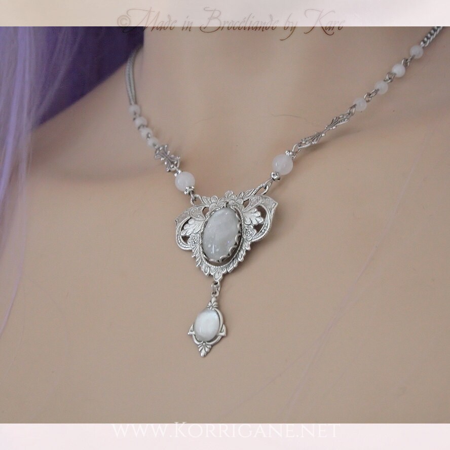 Elven Necklace "white Elf" Glass Cabochons and Japse Jaspis Beads - Etsy
