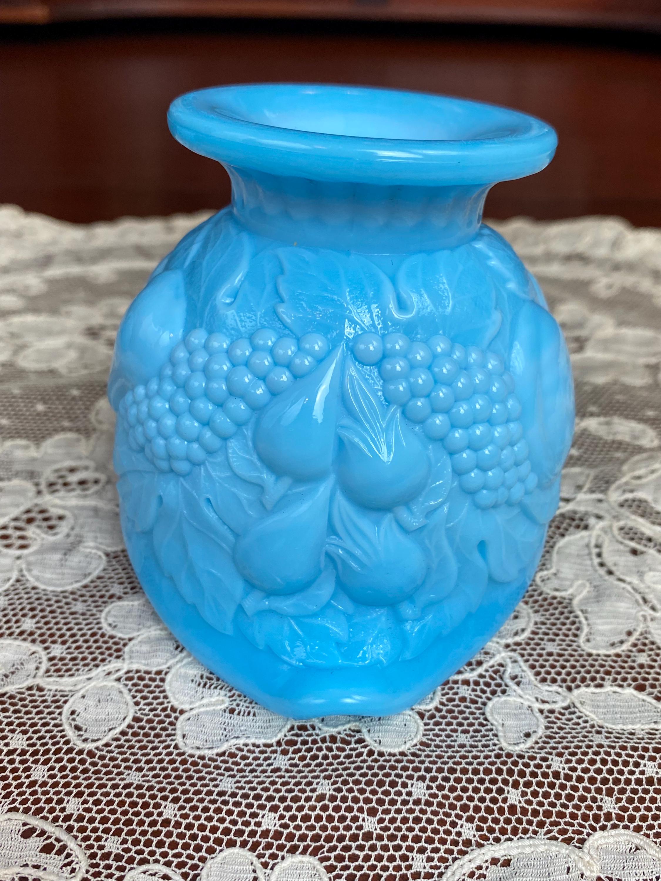 Westmoreland Turquoise Blue Opaque Milk Glass Creamer Sugar Set / Della ...