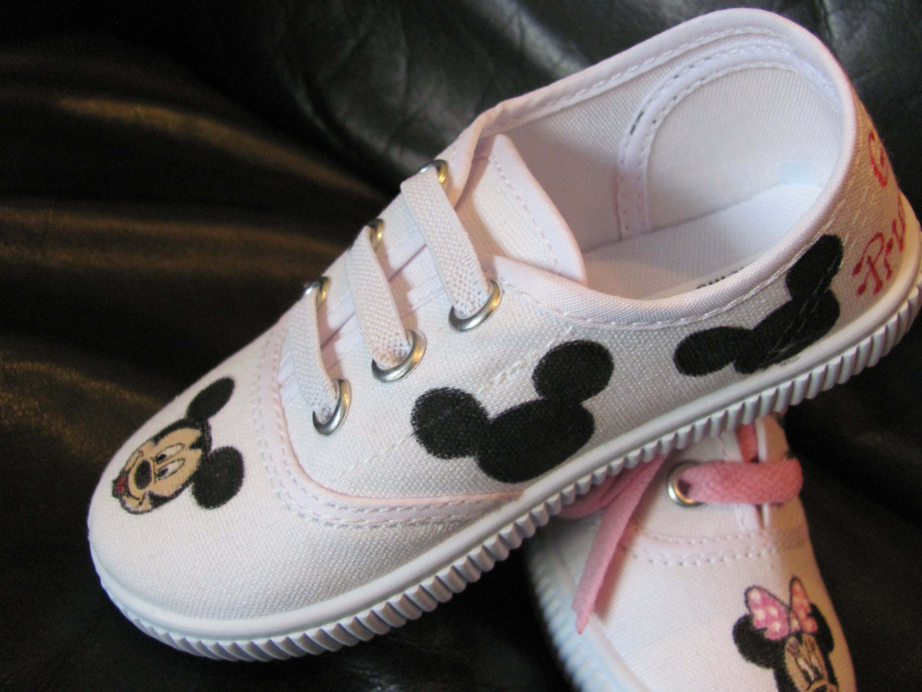 Hand Painted Mickey Mouse Shoes - Etsy
