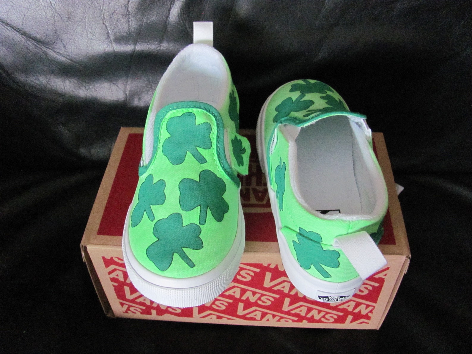 VANS St. Patty's Day Toddler / Kids Shamrock Shoes - Etsy