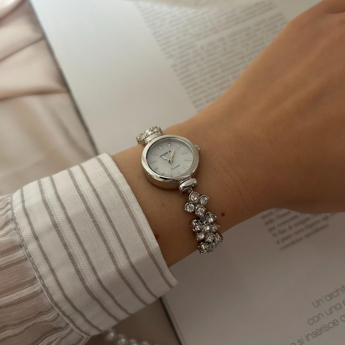 Silver Womens Watch, Vintage Silver Watch, Clover Strap Watch, Retro ...