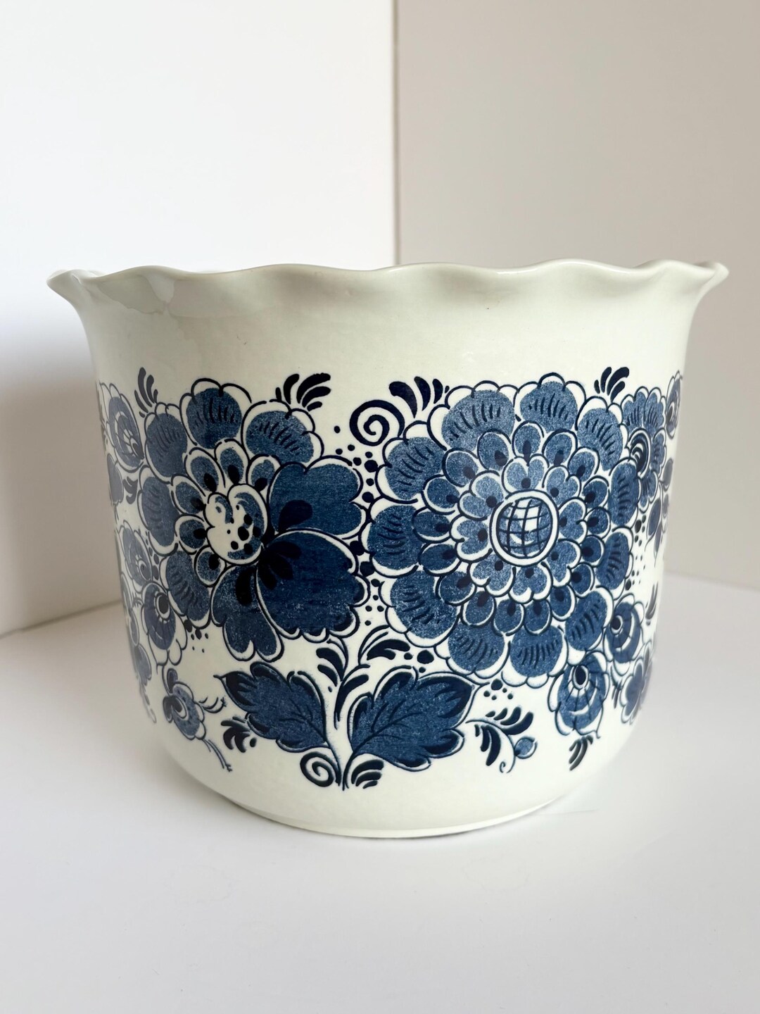 Blauw Delfts Diesel Blue Floral Scalloped Edge Dutch 8.5" Pottery ...