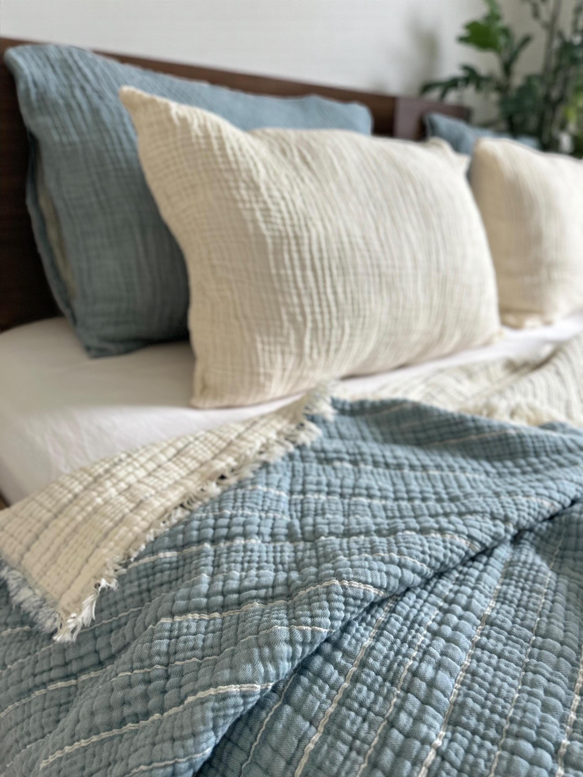 Soft Striped Gauze Throw Blanket - Double Sided King&queen Size ...