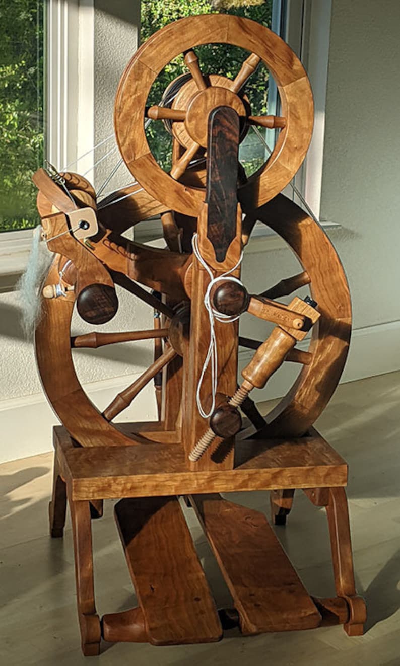 Emily! Accelerated Spinning Wheel #2304 - Etsy
