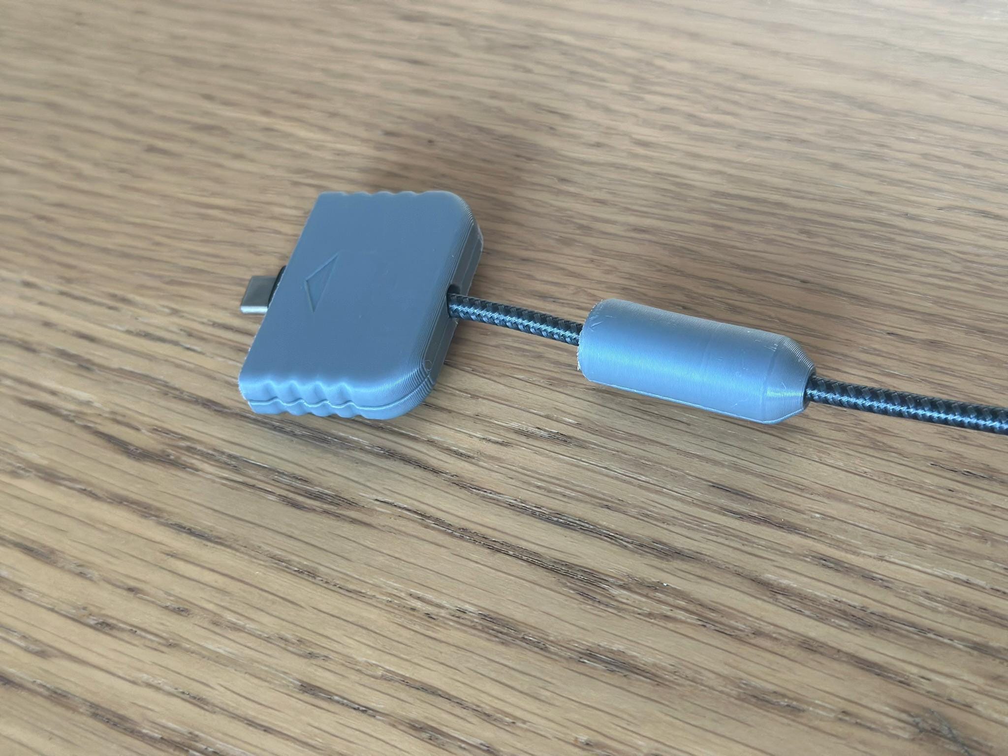 Retro Ps1 Inspired Usb C Cable Connector And Noise Cancel Clip 90s