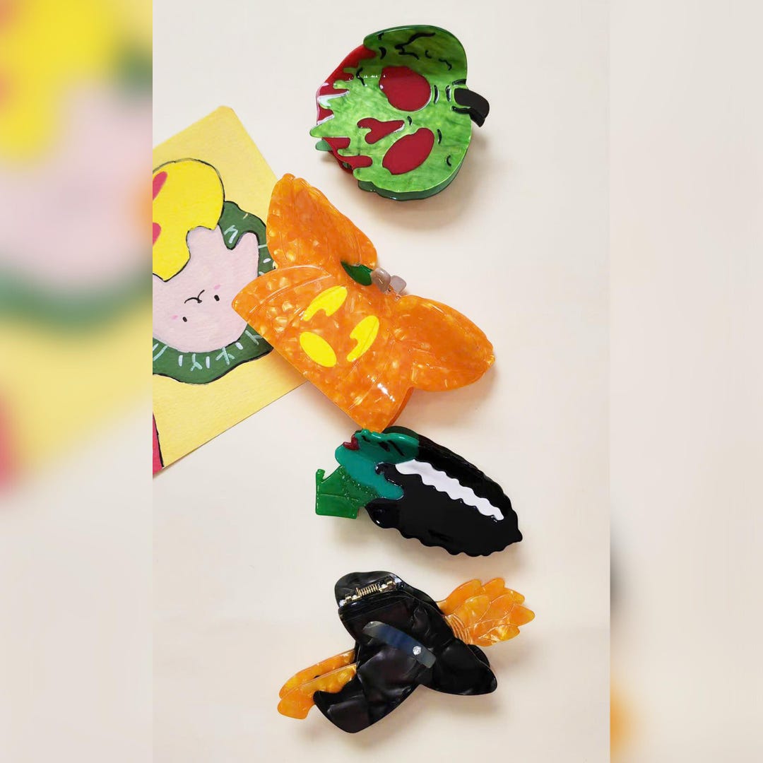 Halloween Hair Claw Handmade , Scary Hair Clip Gift, Darknest Hair ...