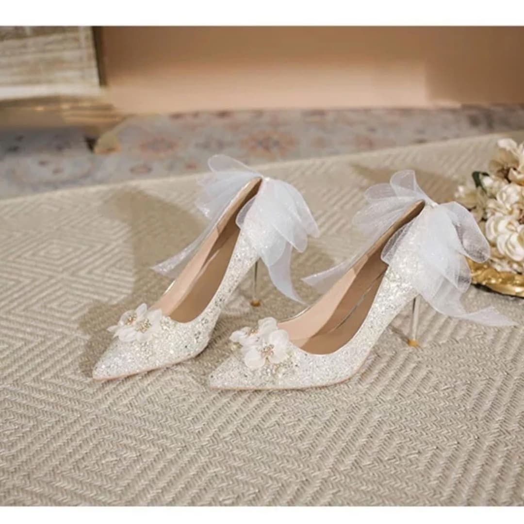 White Heels Wedding , White Block Heels, Ivory Wedding Shoes V-notched ...