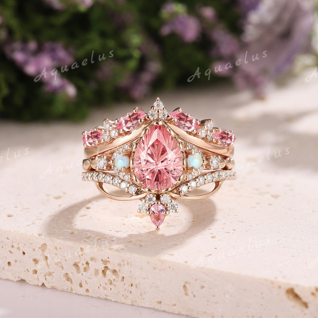 3pcs Rings Pear Firework Cut Pink Sapphire Engagement Ring Set Gold ...