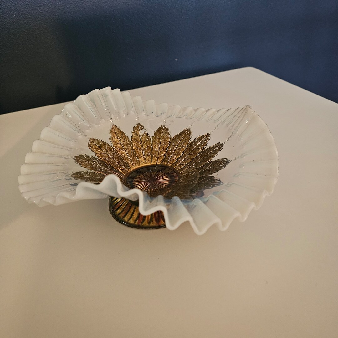 9" Northwood Antique Translucent Milk Glass Ruffled Bowl “leaves ...