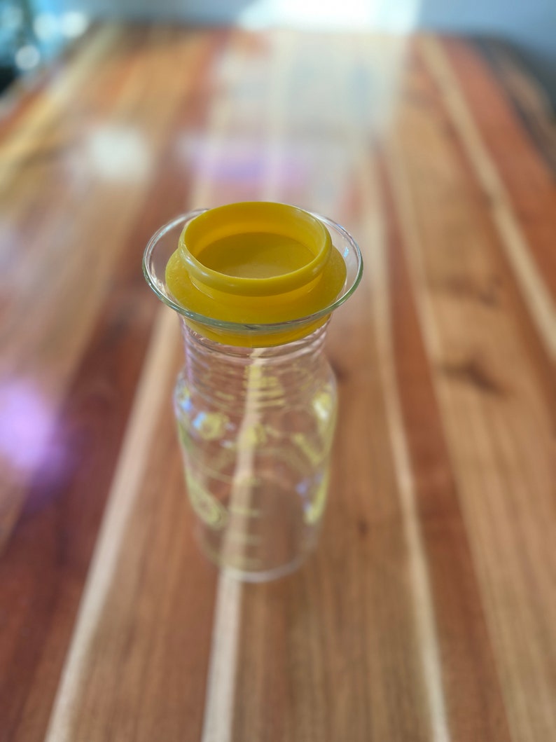 Vintage Pyrex Corning Glass Juice Carafe Pitcher 1L Lemon Orange USA - Etsy