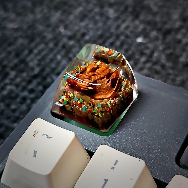 Sm.aug Dr.ag.on Keycap, ESC, Customize, Christmas Gift, Artisan ...