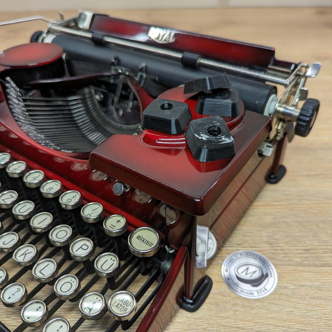 Royal P (late) Typewriter Feet - Set of 4 - Etsy