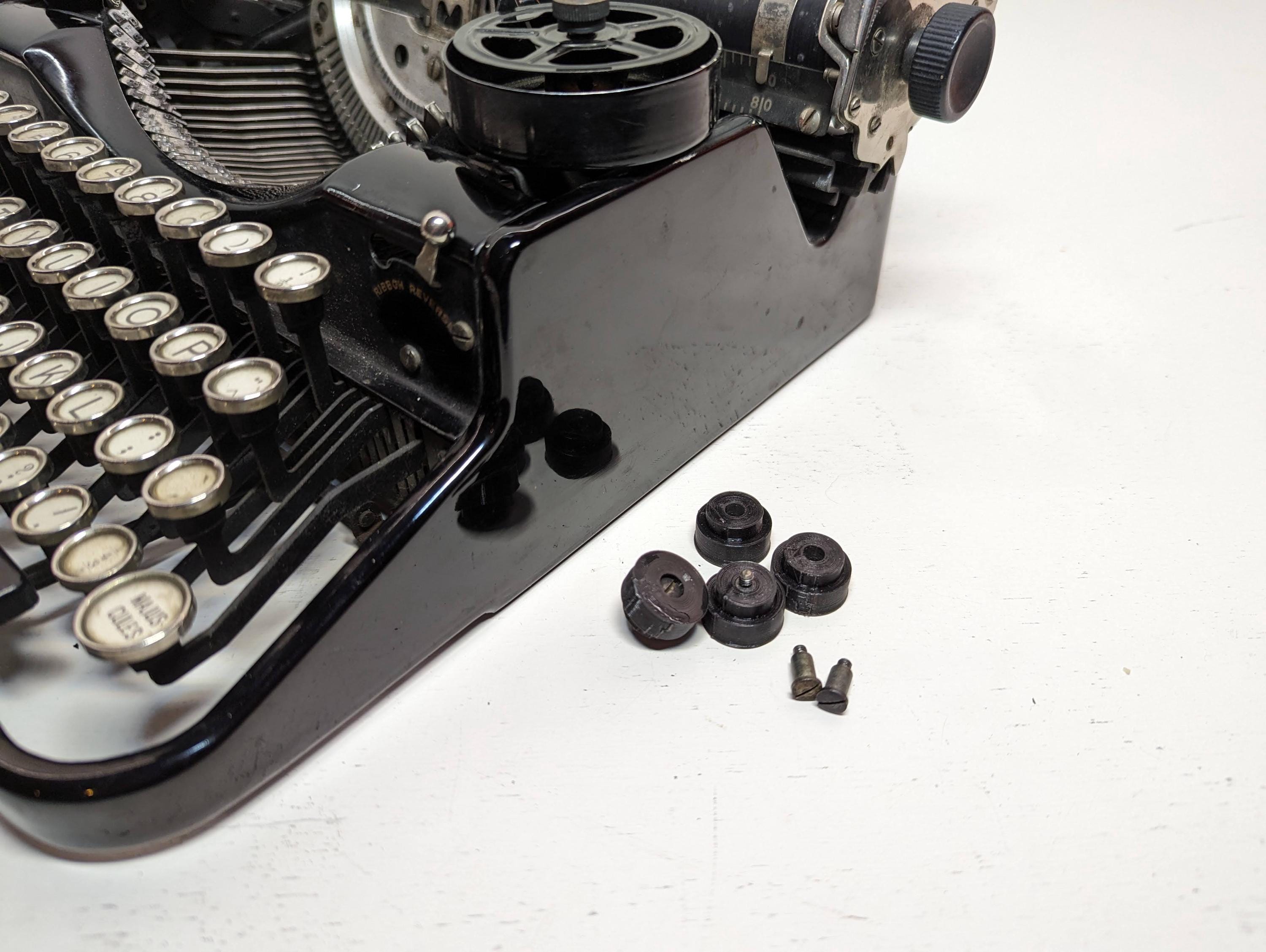 Underwood 4 Bank Portable Typewriter Feet - Set of 4 - Etsy