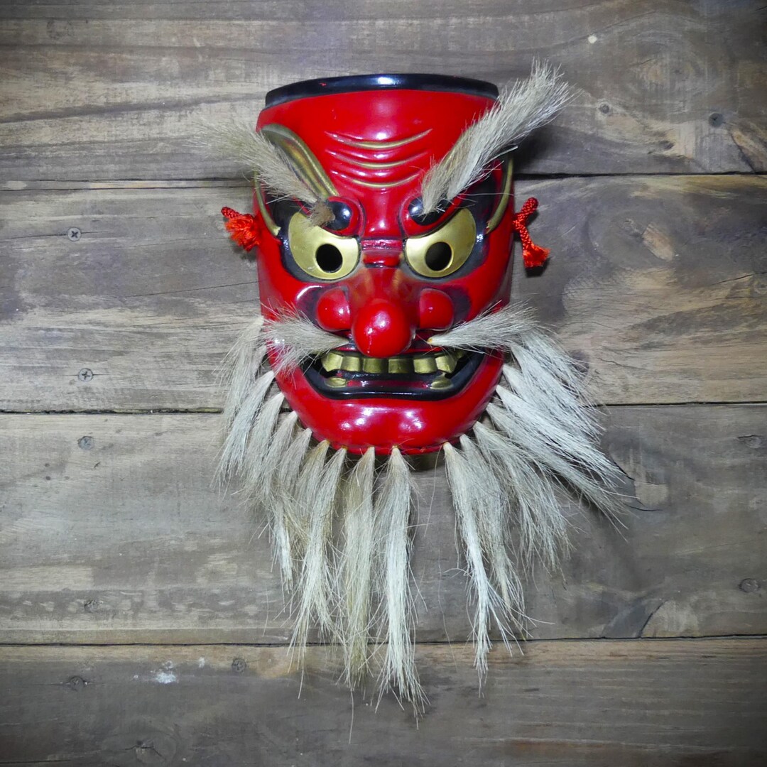 Traditional Japanese Sarutahiko-o-kami Red Demon Tengu Kabuki Mask ...