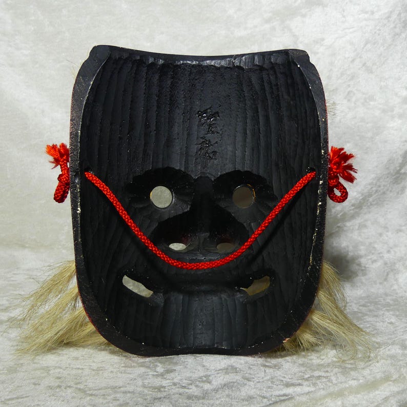 Traditional Japanese Sarutahiko-o-kami Red Demon Tengu Kabuki Mask ...