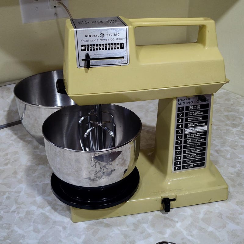 Vintage Stand Mixer - Etsy
